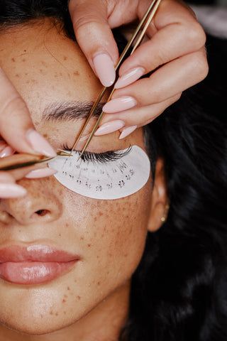 How to Prepare for Your Lash Extension Appointment – Lash and Brow Avenue